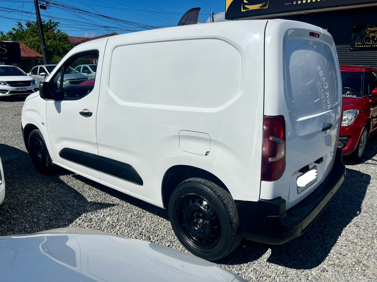 Citroen Berlingo 2020 – Black Cars